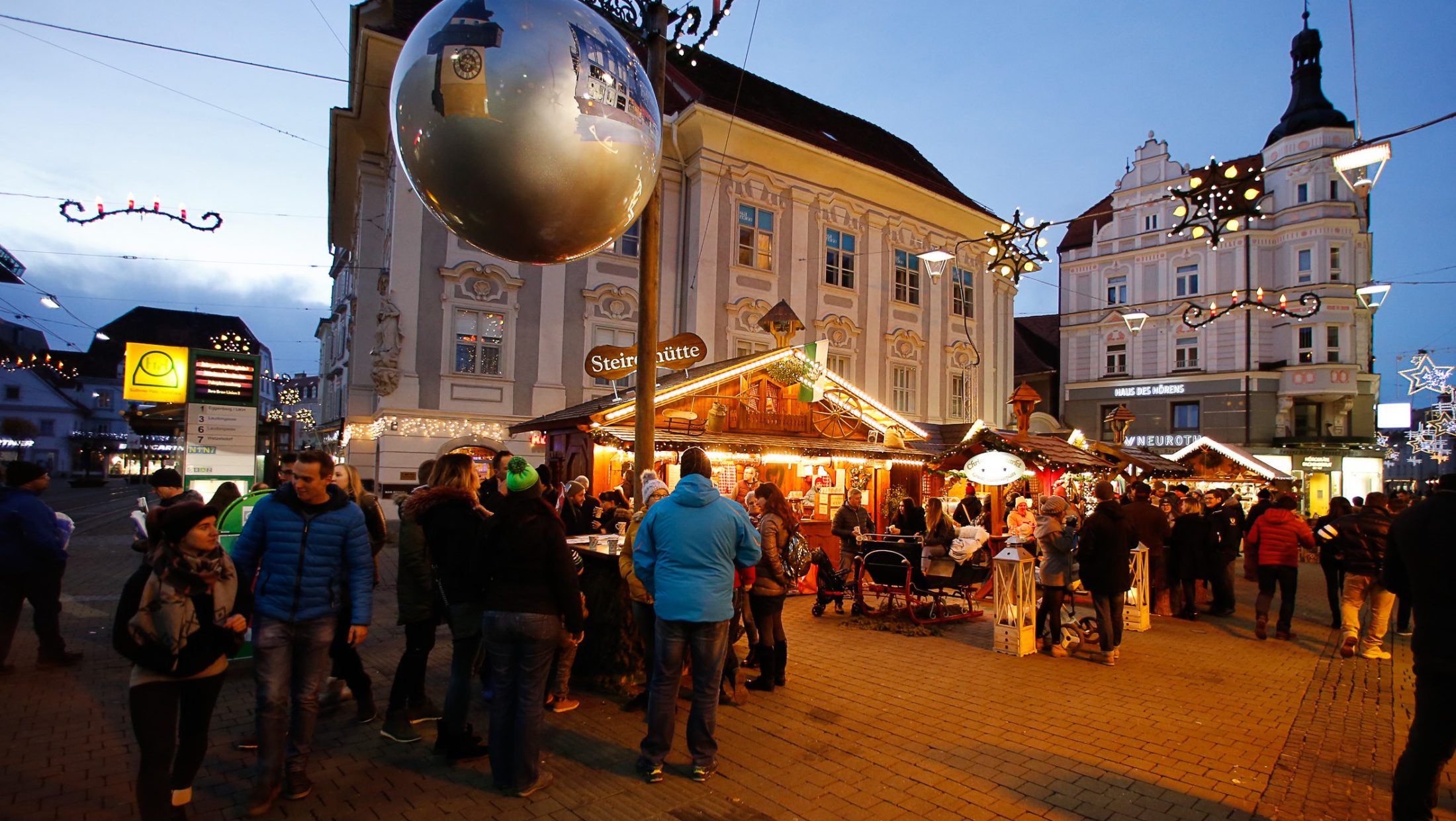 Advent in Graz - Weihnachtsmärkte und Attraktionen - Holding Graz
