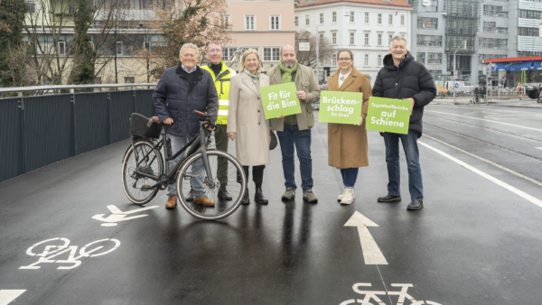 Mobilität - Graz Linien - Öffentlicher Verkehr - Straßenbahn & Bus ...